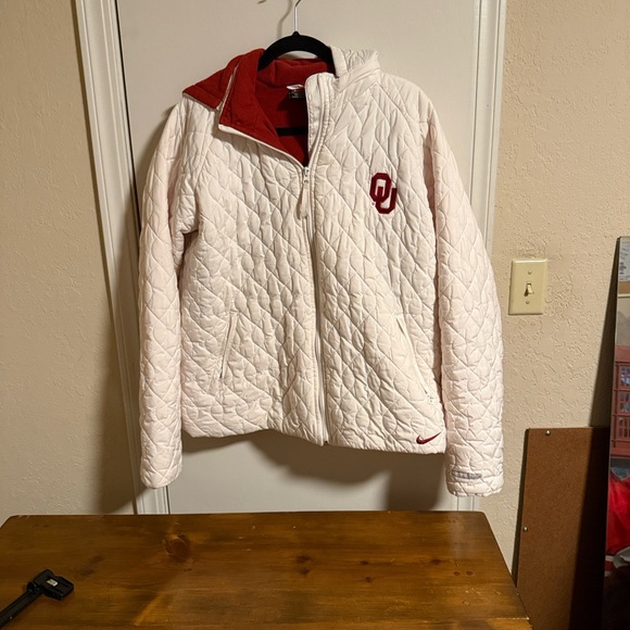 Nike | Jackets & Coats | Nike University Of Oklahoma Ou Sooners Quilted ...